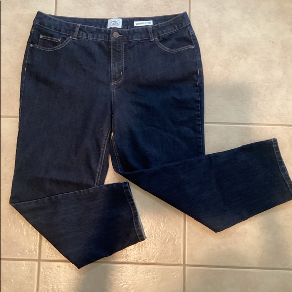 Hanes | Jeans | Hanes Jms Classic Fit Denim Pants Size 2w Average ...